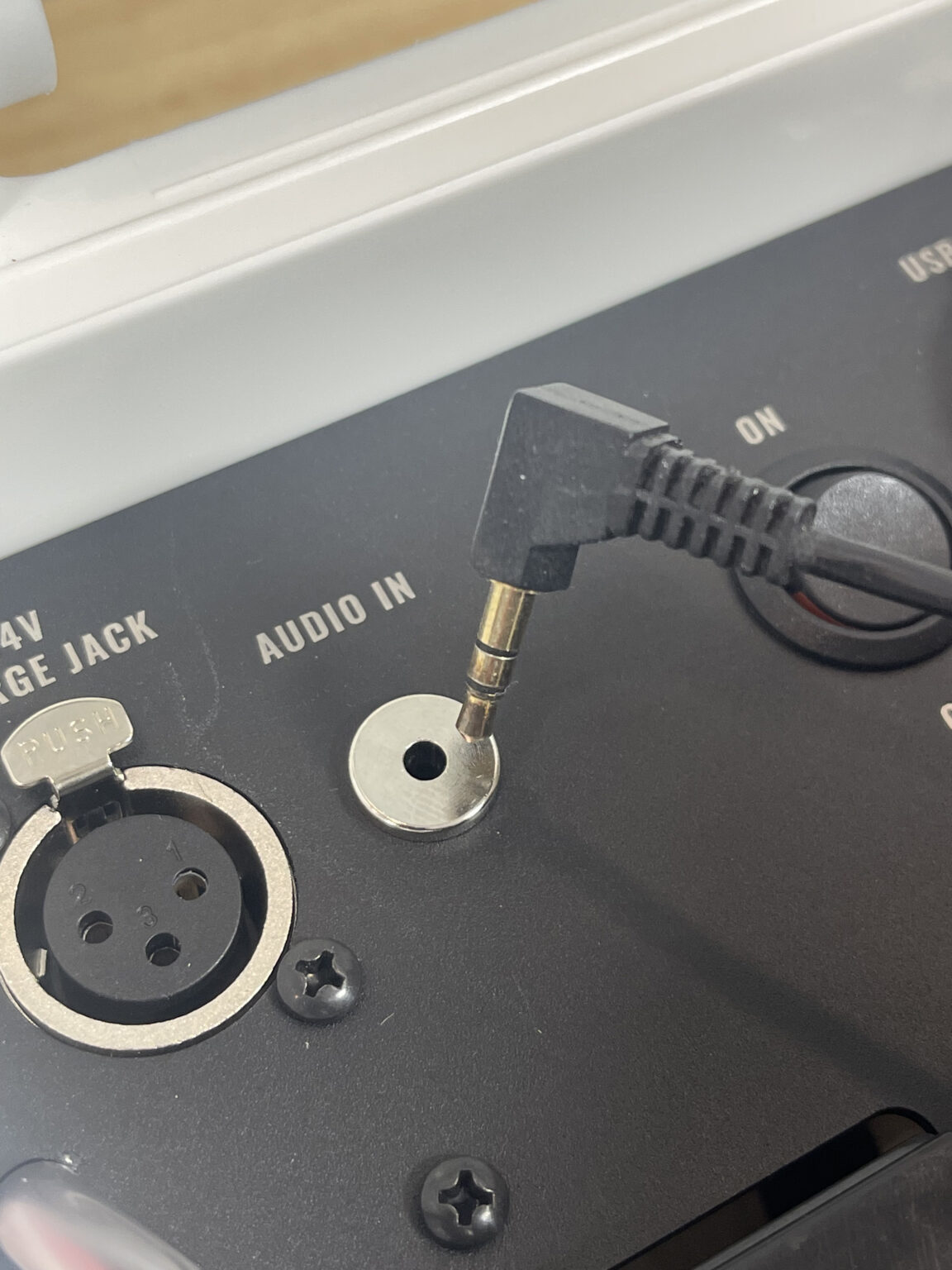 OVERKILL HD Premium Electronic Snow Goose Call - Snows Down Low